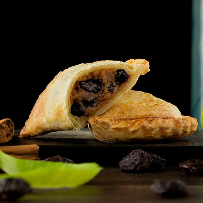 Manzana y Canela - Bocatti Empanadas, pedí en la Web